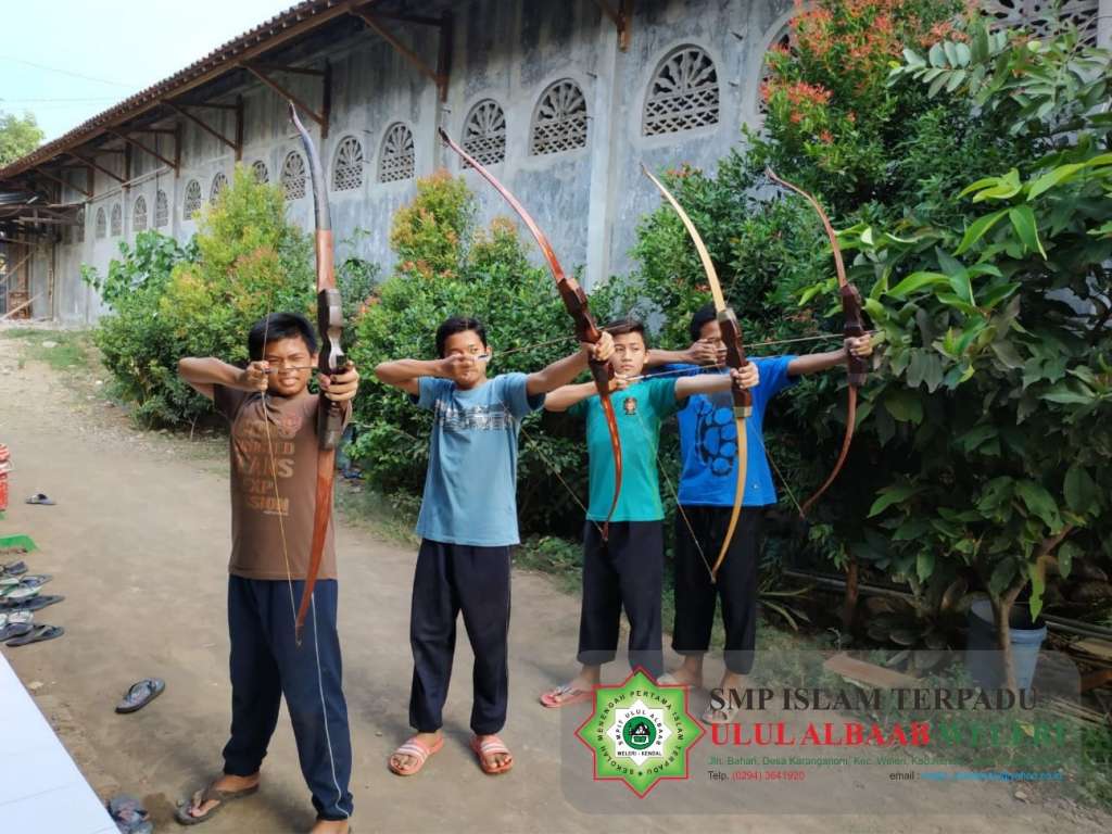 Memanah – SMP IT Ulul Albaab Weleri